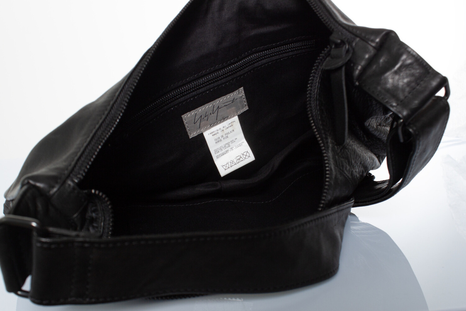 Yohji Yamamoto, leather crossbody hobo bag - Unique Designer Yohji Yamamoto, leather crossbody hobo bag - Unique Designer