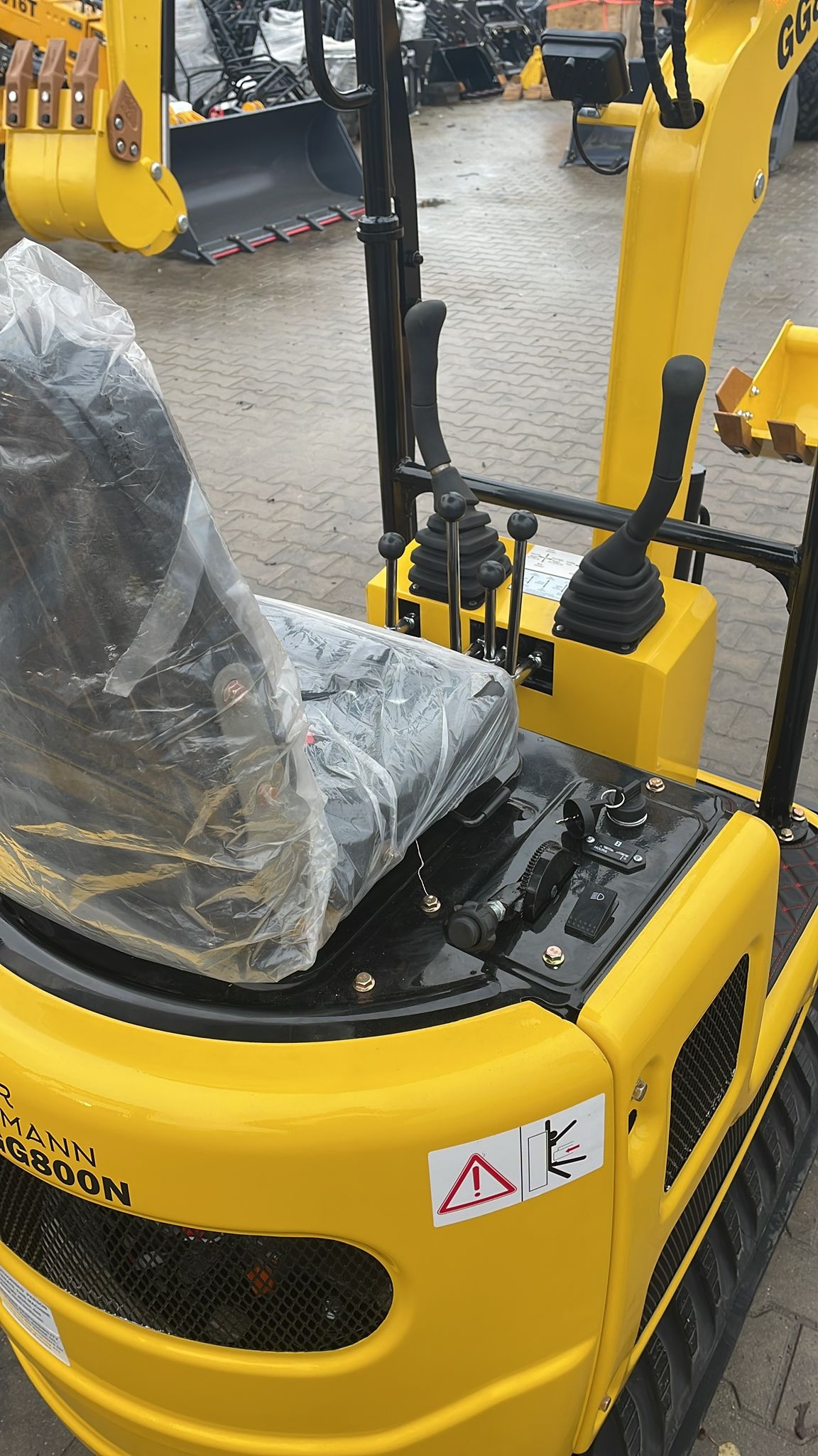 GG800N Mini Graafmachine - Nize-products.nl